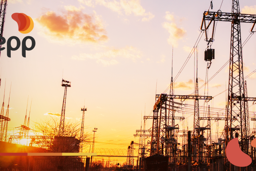 What Is The Difference Between Centralized Generation And Distributed